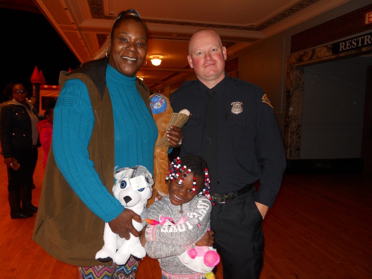A Christmas Celebration With a Police Twist - The Cleveland Police ...